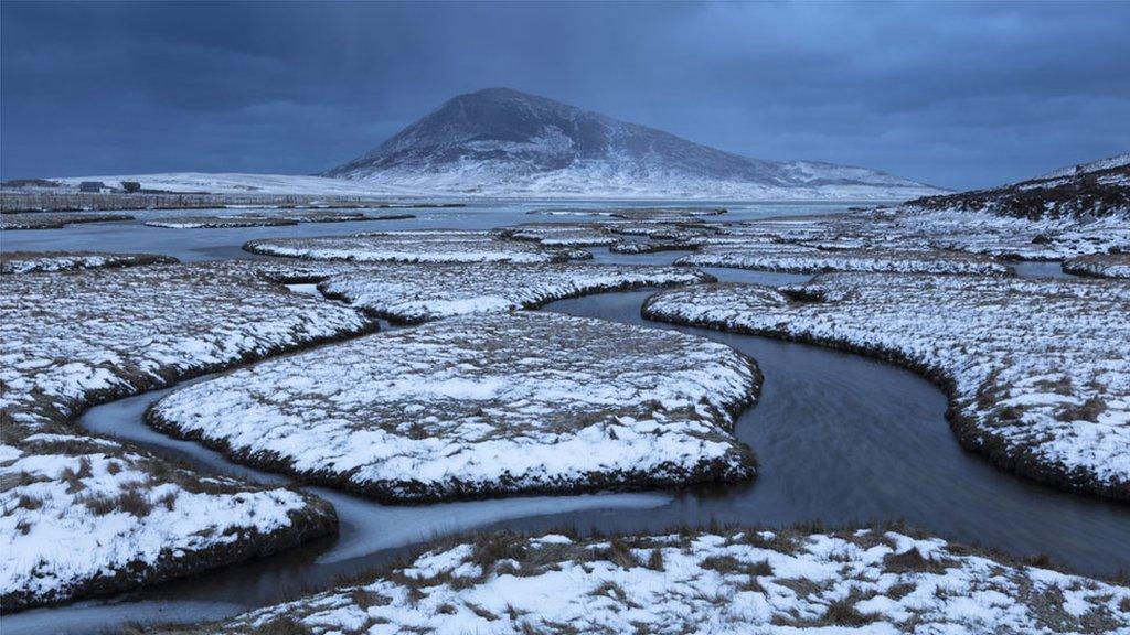 Landscape photography winners announced - BBC News