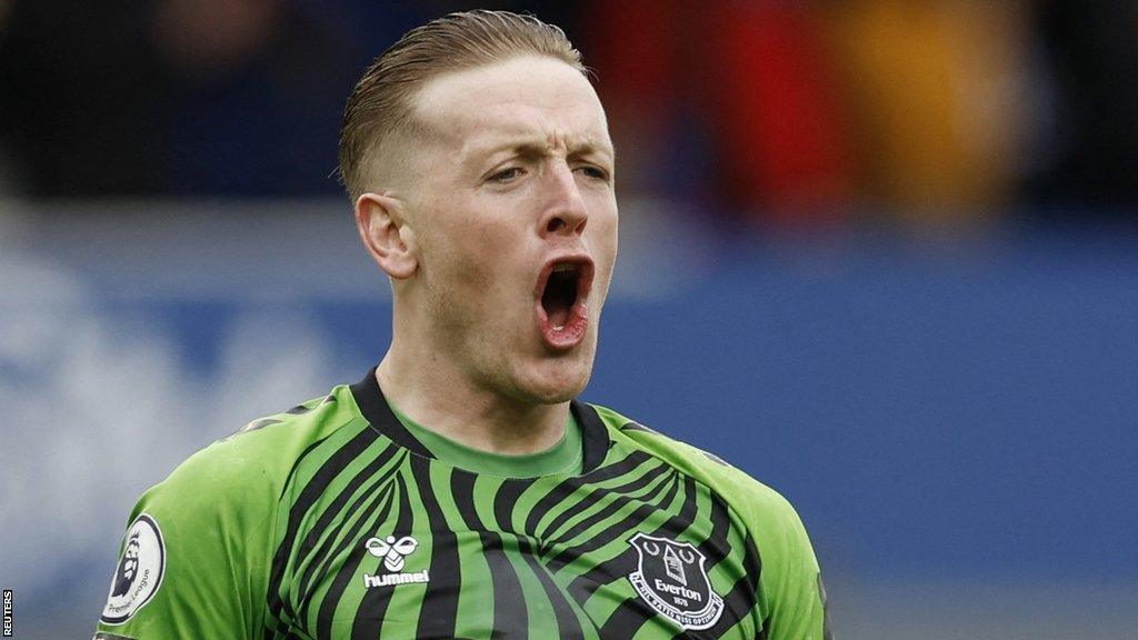 Jordan Pickford contract Everton and England goalkeeper agrees new deal BBC Sport