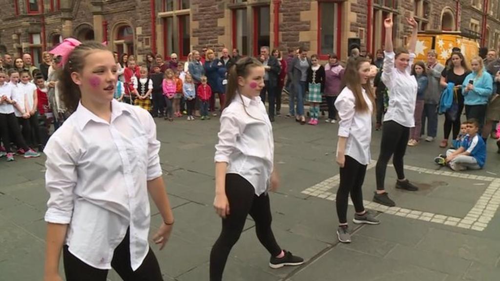 Fèis Cheilteach Innse Gall - Naidheachdan a' BhBC
