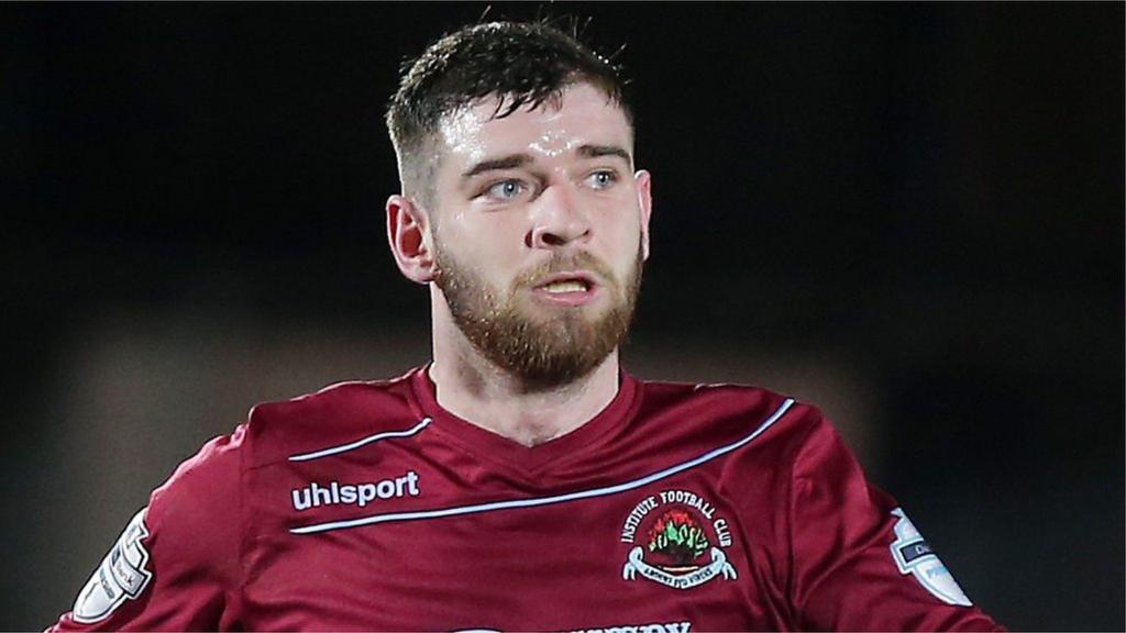 Late McCready goal sinks Warrenpoint - BBC Sport