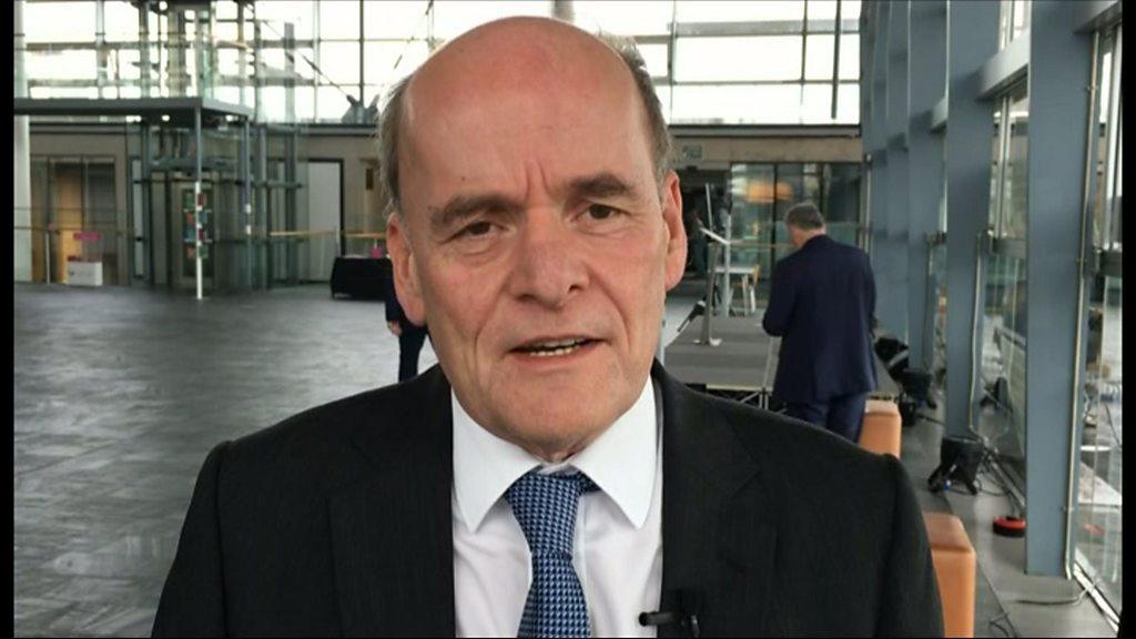 Trafod sesiwn gwestiynnau i'r Prif Weinidog - BBC Cymru Fyw