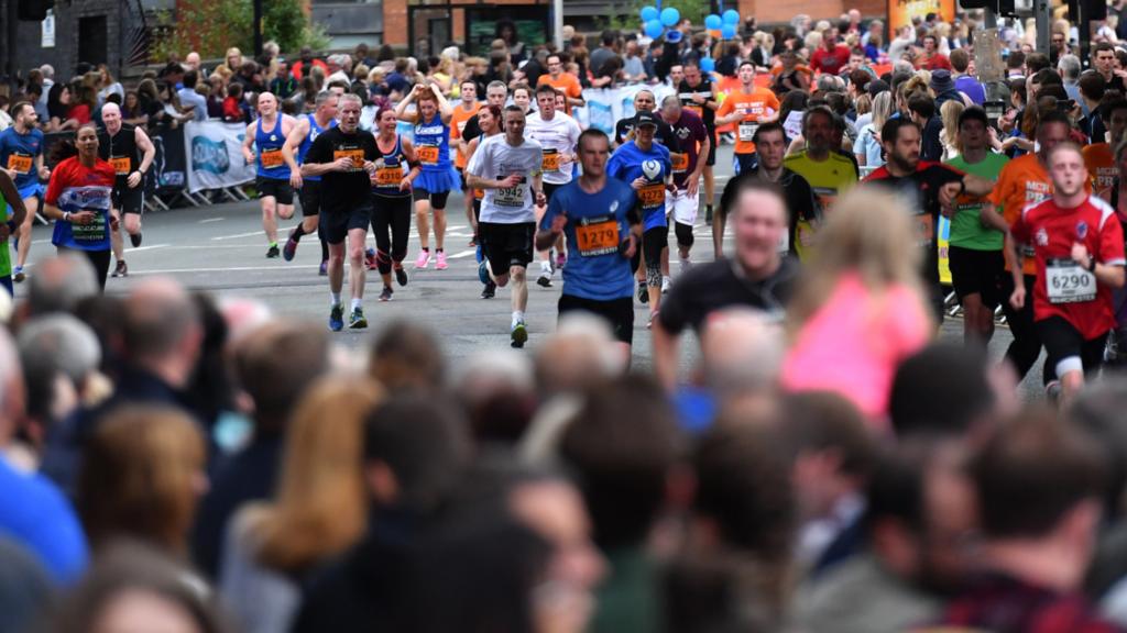 Great Manchester Run LIVE: Watch BBC One coverage - BBC Sport
