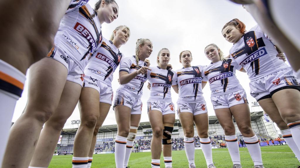 Rugby league women's international LIVE: England v Wales - watch and ...