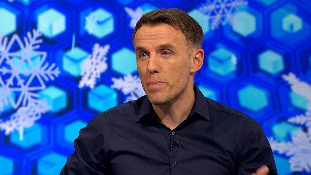 Premier League: Neville backs Liverpool for title - BBC Sport