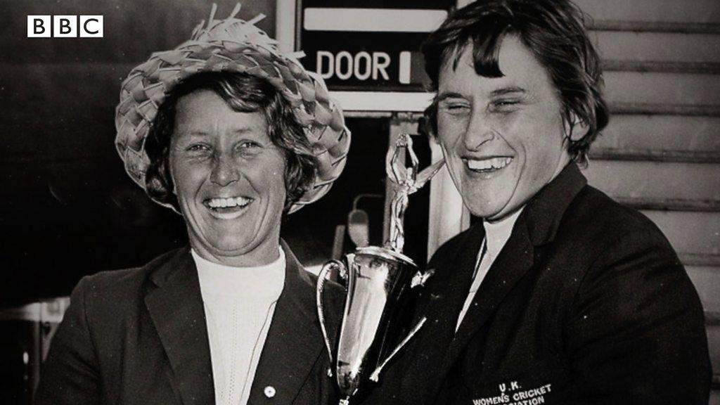 Lynne Thomas: 'At the time I didn't realise the significance' - BBC Sport