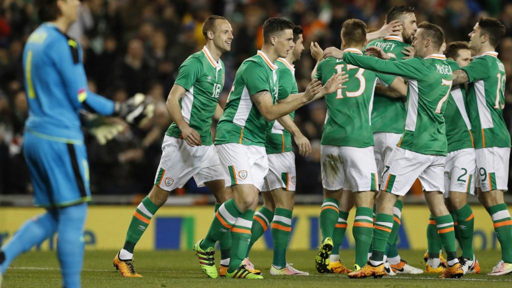International football: Republic of Ireland v Switzerland, Netherlands ...