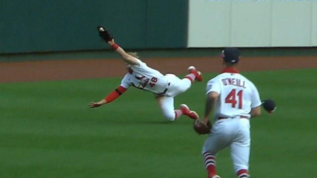 MLB: Harrison Bader takes 'beautiful' diving catch for St Louis ...
