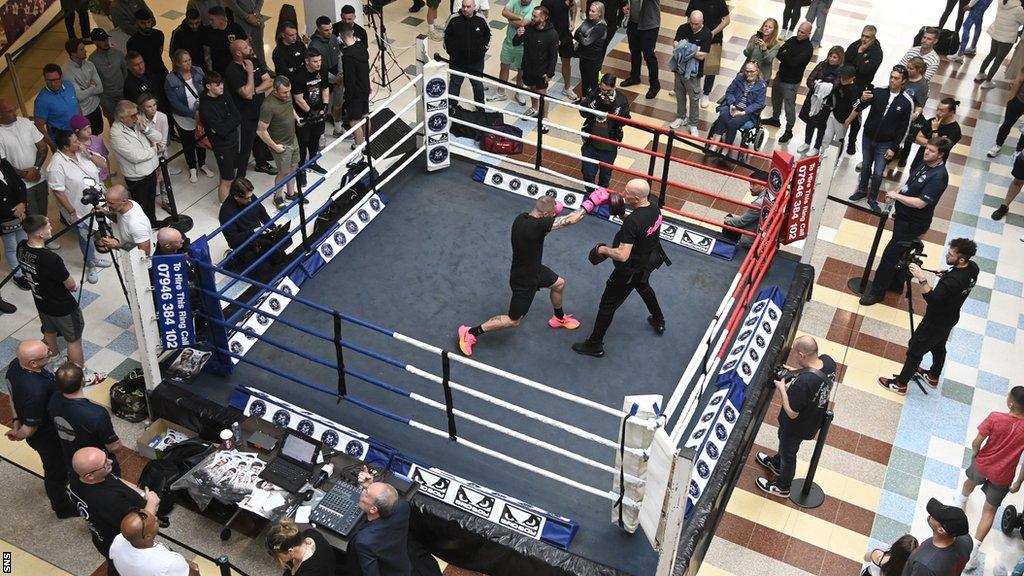 Willie Limond v Ricky Burns: 'This is no exhibition, this is war' - BBC ...