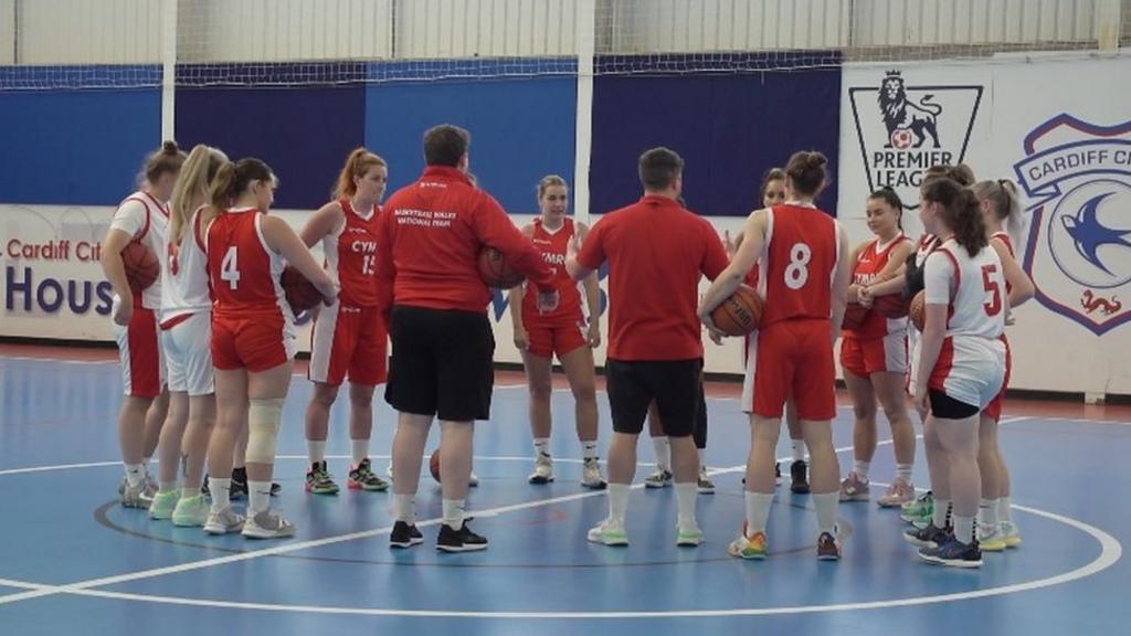 Wales women's basketball team to re-launch after seven years - BBC Sport