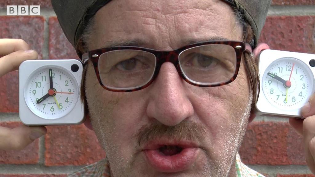 Tic-tacs Wali: Gogledd Iwerddon (anaddas i blant!) - BBC Cymru Fyw