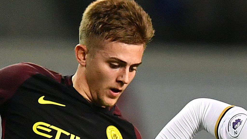 Daniel Jones: Notts County defender signs two-year contract - BBC Sport