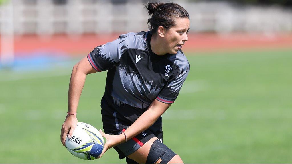 Rugby World Cup: Wales number 8 Sioned Harries surprised to be in New ...