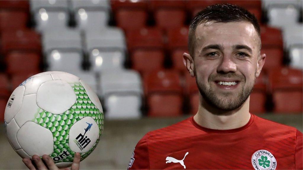 McMenamin hat-trick keeps Reds in touch at the top - BBC Sport