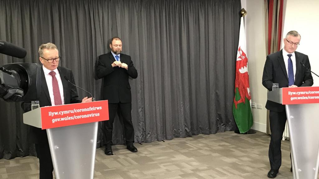 Covid-19: Welsh Government update - BBC News