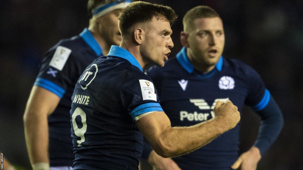 Finn Russell 'a fantastic leader' for Scotland, says Ben White - BBC Sport