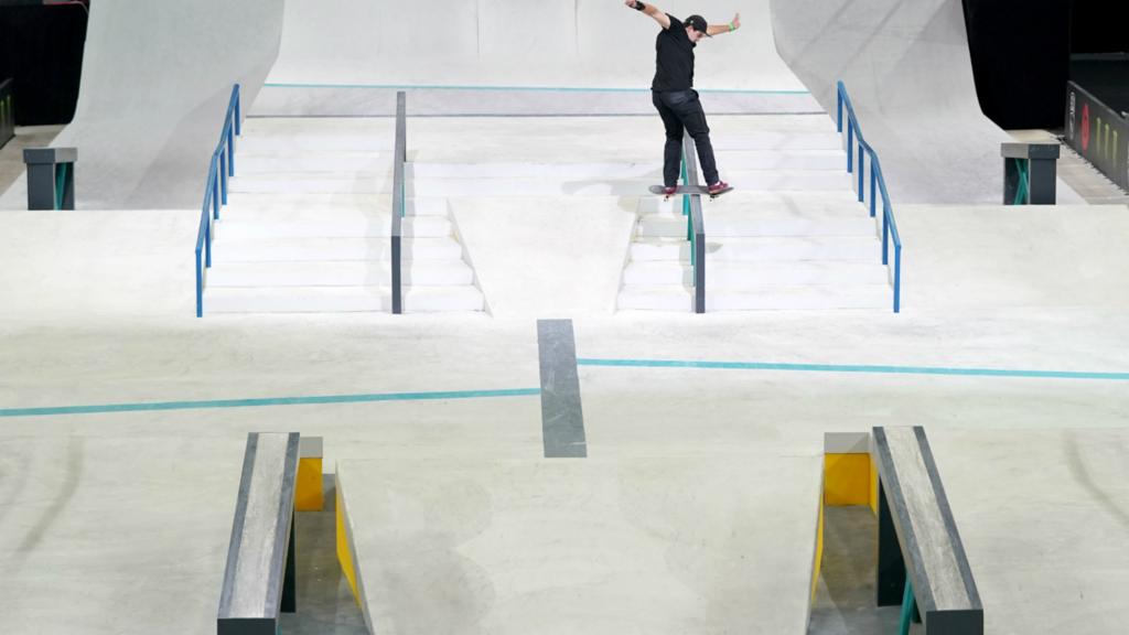Watch SLS World Tour London finals - BBC Sport