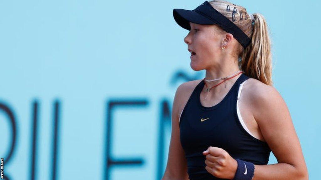 Madrid Open: Fifteen-year-old Mirra Andreeva beats Leylah Fernandez in ...