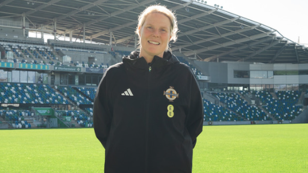 Gail Redmond: Former international appointed as manager of NI women's ...