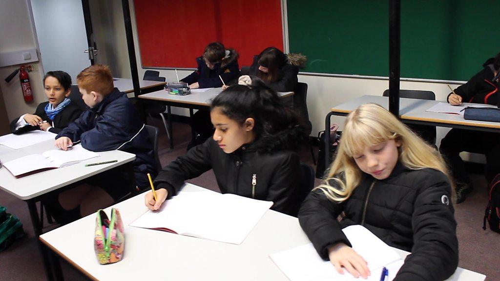 Cold Classrooms: Are you wearing a coat during lessons? - BBC Newsround