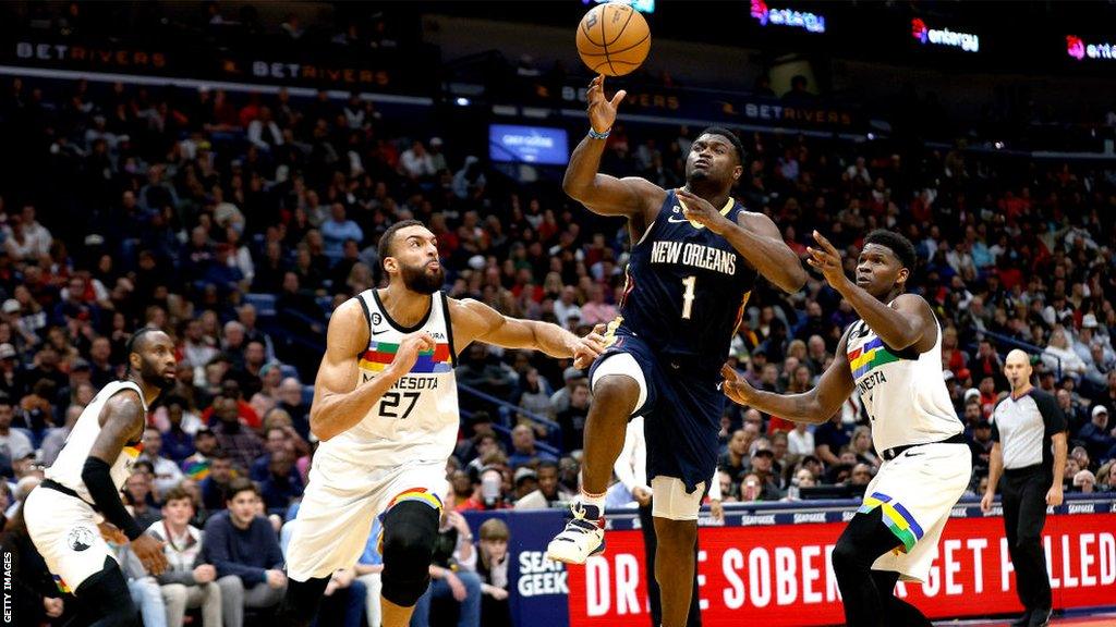 NBA: Zion Williamson scores 43 points as Pelicans beat Timberwolves - BBC Sport