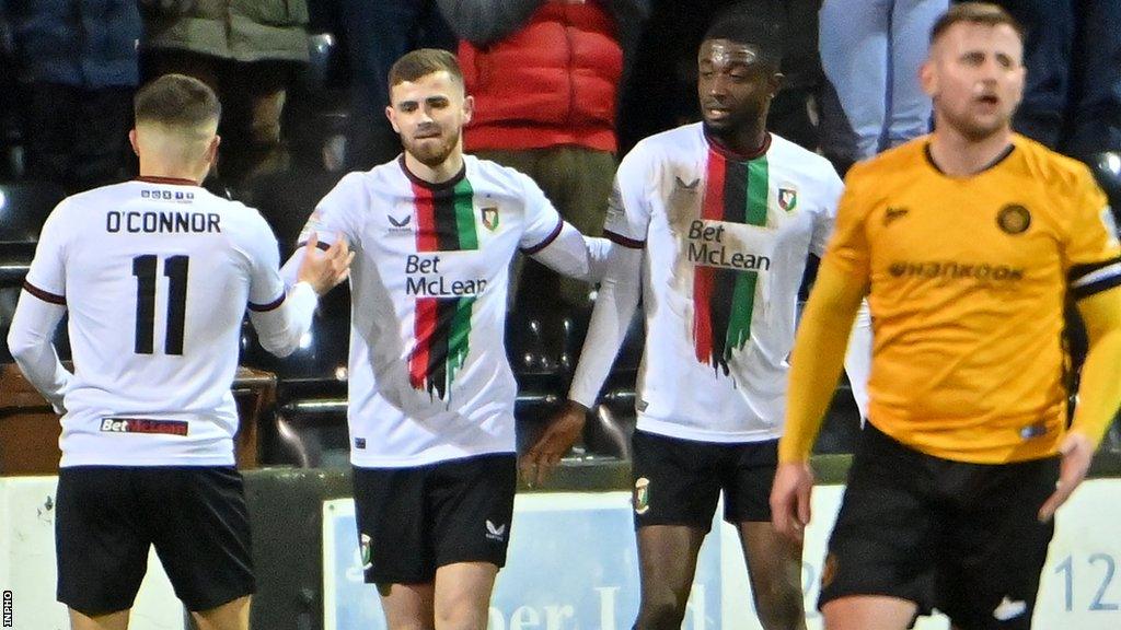 Glentoran reach Shield final as Glenavon progress to BetMcLean Cup ...