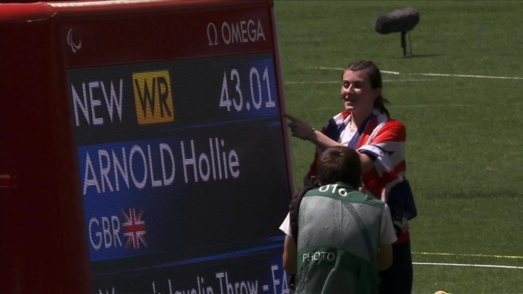 Civic reception for Paralympian javelin thrower Hollie Arnold - BBC News