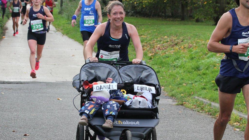Mother Jessica Bruce 'sets double buggy marathon record' - BBC News