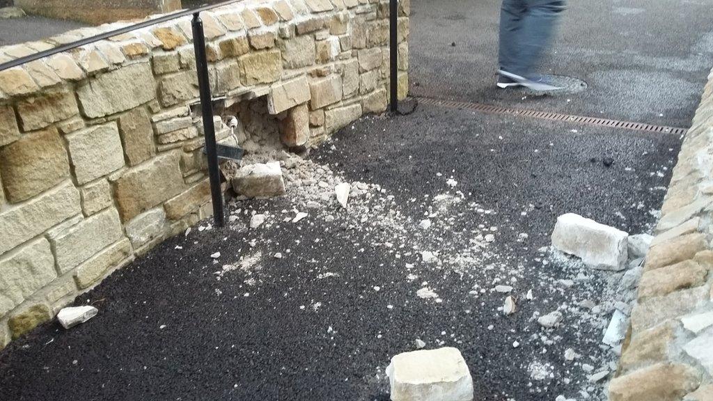 Donegal church damaged in Christmas Day lightning strike - BBC News