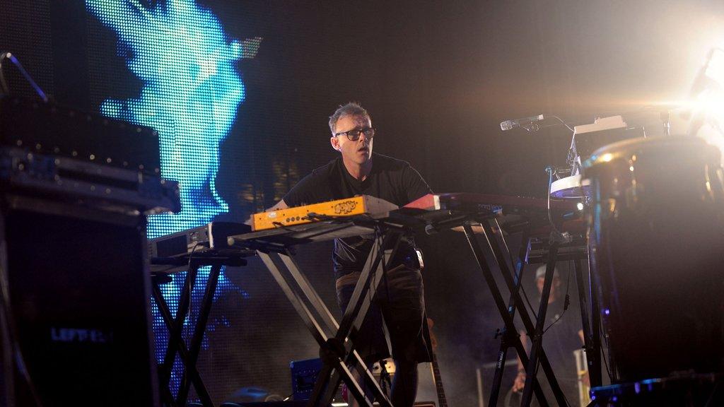 How Leftfield's Leftism redefined dance music - BBC News