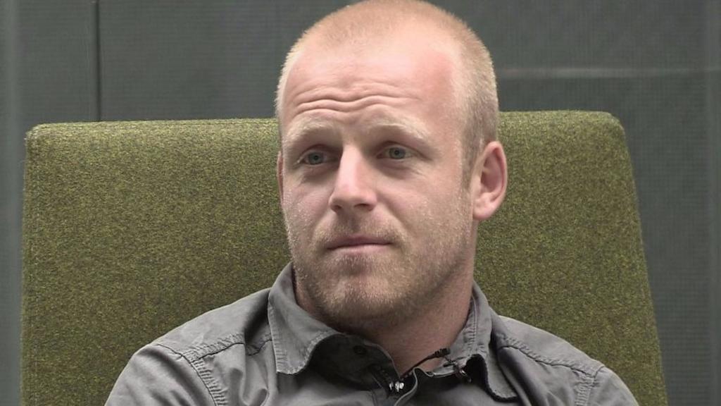 Steven Naismith backs David Moyes to be a success again - BBC Sport