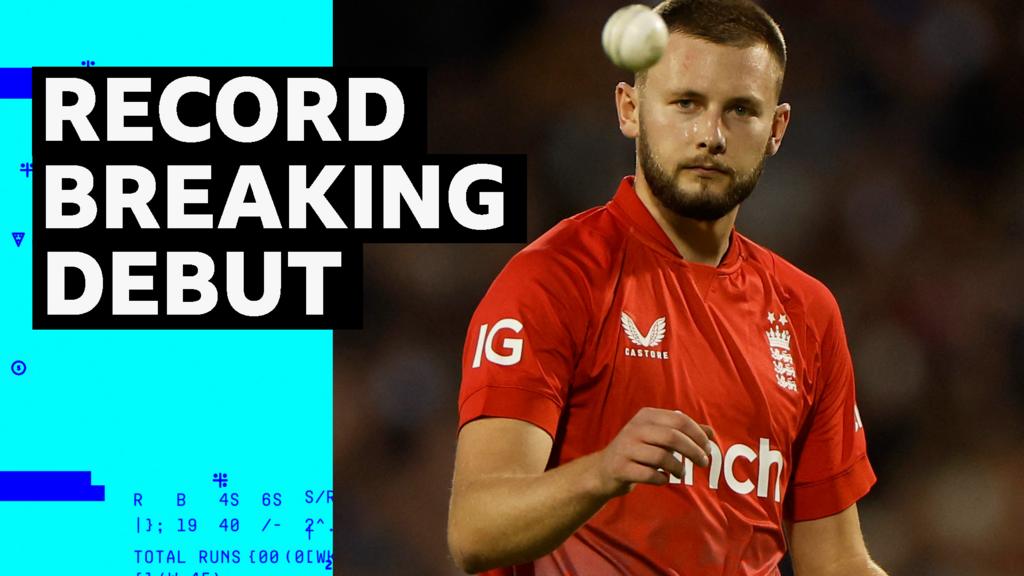 England v New Zealand: Gus Atkinson takes four wickets on debut - BBC Sport