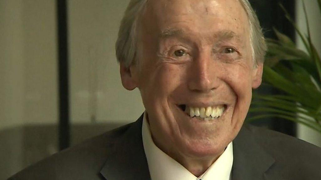 Gordon Banks describes wonder save from Pele - BBC Sport