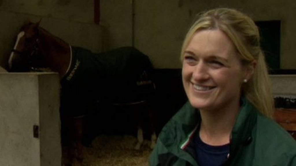 Clare Abbott set to fulfil Olympic 'dream' by competing in Rio - BBC Sport