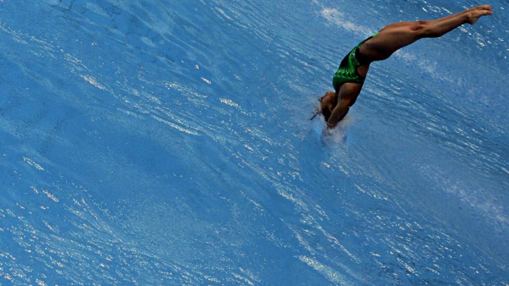 Diving: Women's 3m springboard semi-final with Team GB in action - BBC ...