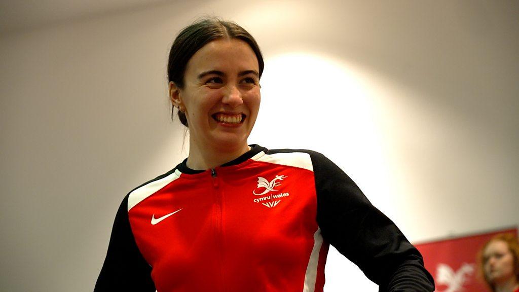 'It feels fabulous!' - Team Wales athletes get their Commonwealth kit ...