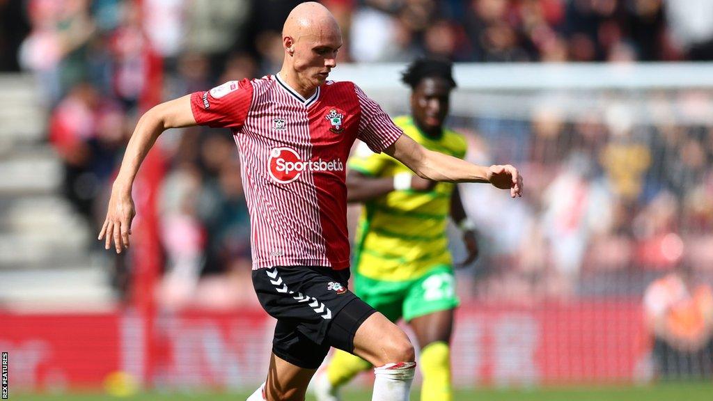 Will Smallbone: Southampton and Republic of Ireland midfielder agrees ...