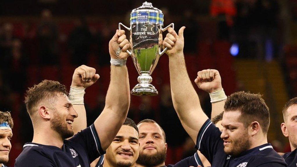 Six Nations: Important wins for Ireland and Scotland - BBC Newsround