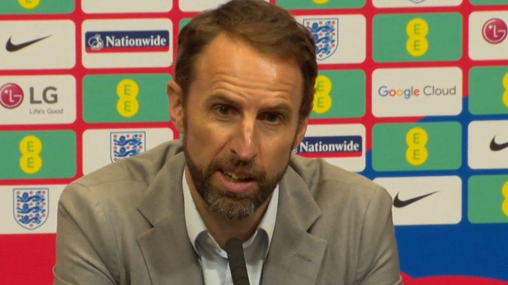 Gareth Southgate explains England squad selection - BBC Sport