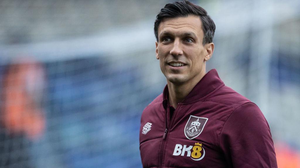 Burnley news: Scott Parker adds Jack Cork to coaching staff - BBC Sport