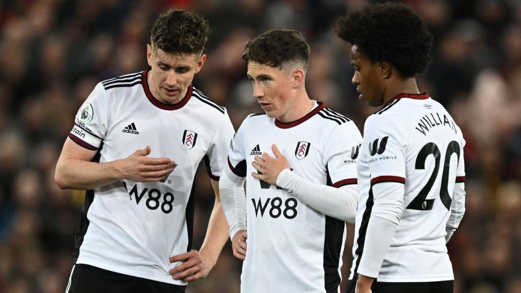 Fulham: 'Best player I've played with by a mile' - Cairney on Willian ...