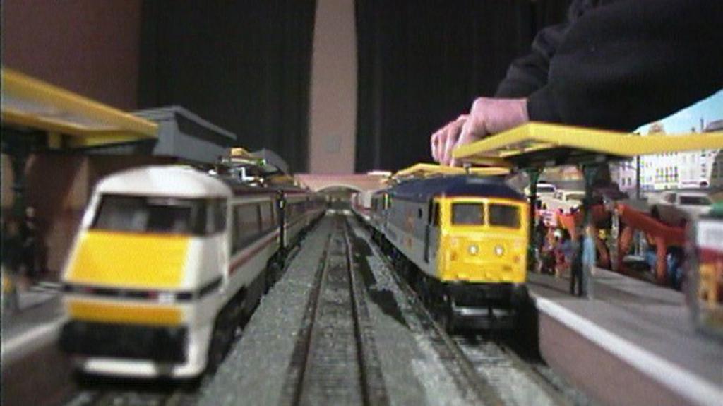 BBC Archive 1995: Model railways - BBC