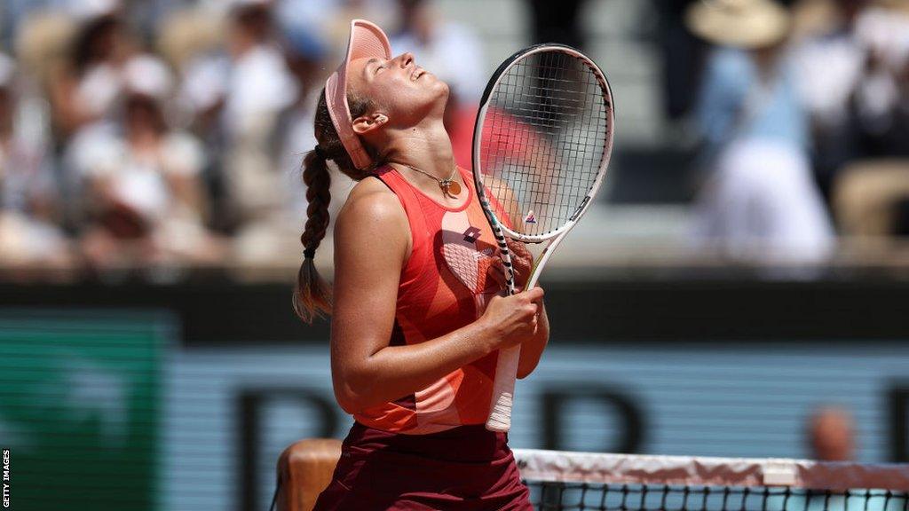 French Open 2023 results: Jessica Pegula beaten in straight sets by Elise Mertens - BBC Sport