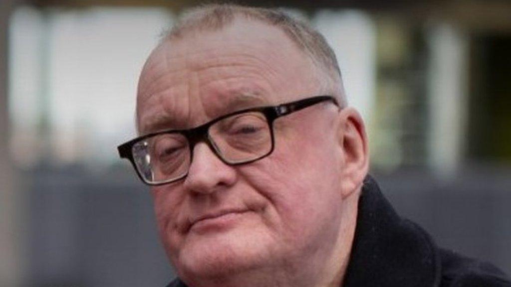 Listen: Off the Ball with Stuart Cosgrove & Jonathan Sutherland - BBC Sport