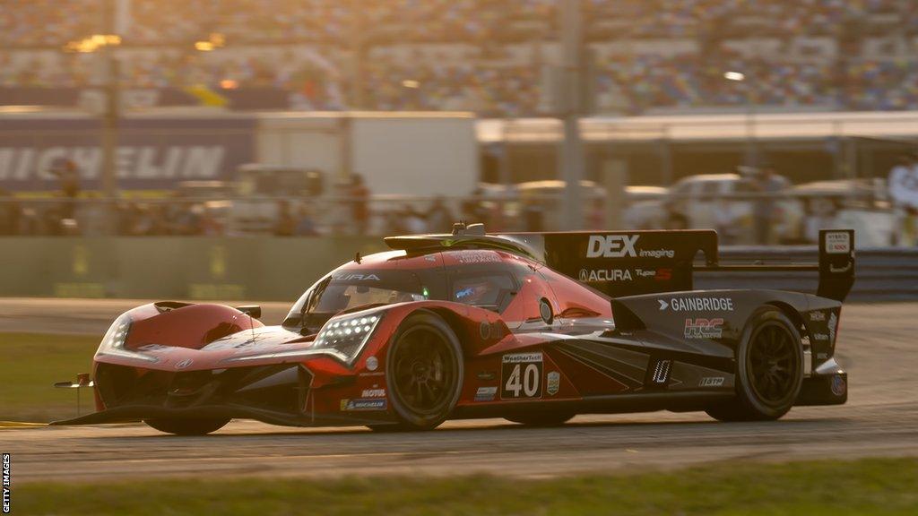 Jenson Button finishes third on Daytona 24 Hours debut - BBC Sport
