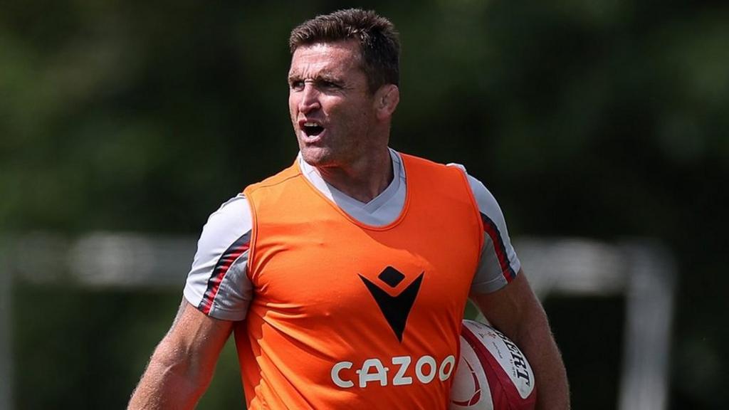 Wales reaping benefits of Swiss Alps training - Bennett - BBC Sport