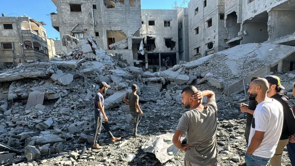 At least 87 killed in strike on northern Gaza, officials say, as UN ...