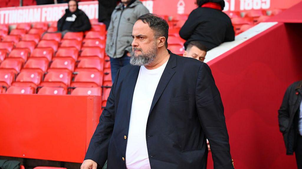 Nottingham Forest: Marinakis offers support after train attack - BBC Sport
