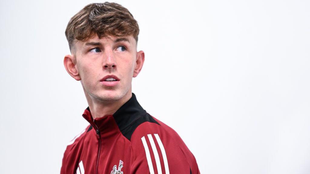 Newcastle United transfer news: Jo White heads on loan to MK Dons - BBC ...