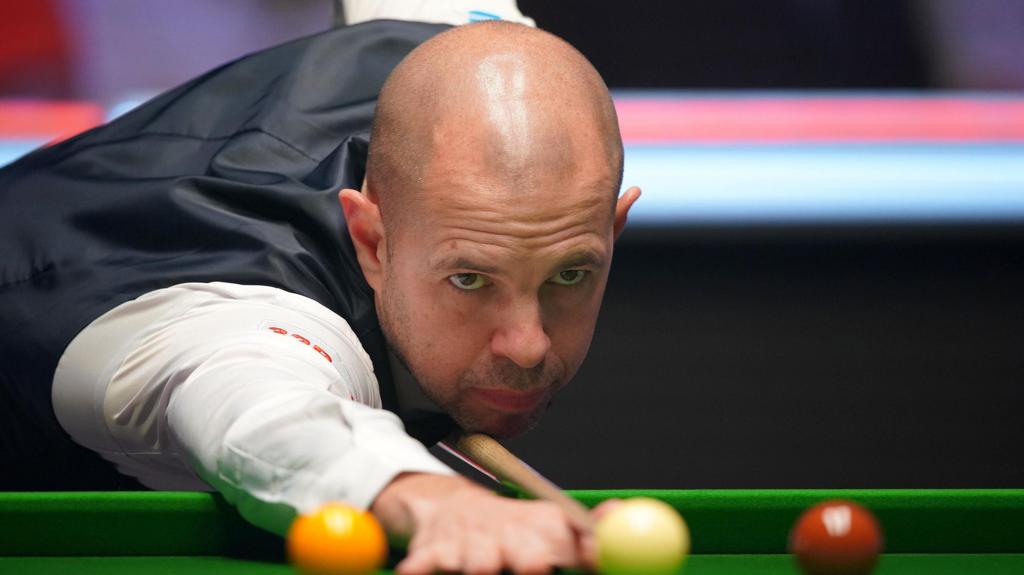 Masters Snooker LIVE: Watch live coverage of John Higgins vs Barry ...