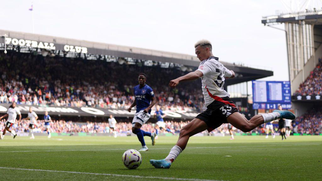 Fulham news: Fan views on transfer window - BBC Sport